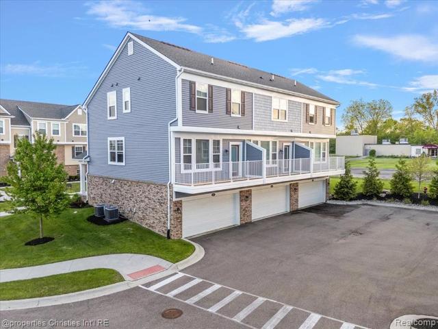 4953 Treeside Lane