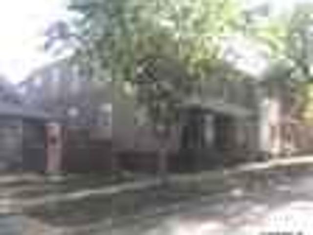 $495 / 3br Lg 3 Bedroom Apt. 3127 S Street South Omaha map