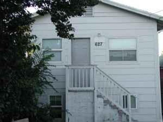 $495 / 1br Fresh & Clean 1/2 Block to In n Out Burger in Sparks! East C St. in Sparks map