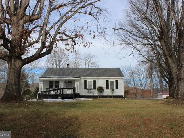 495 Blue Run Rd, Stanardsville, VA 22973
