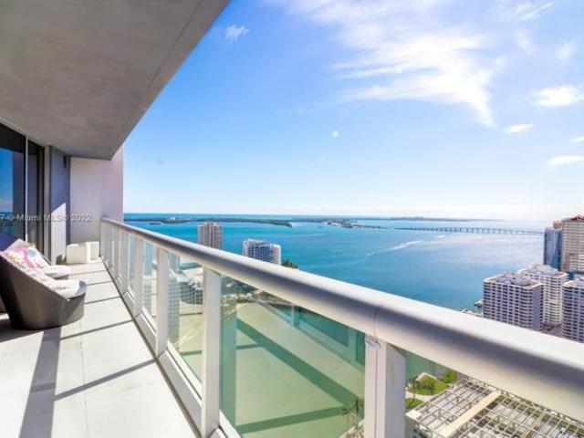 495 Brickell Ave #3711 Miami, FL 33131