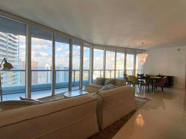495 Brickell Ave #4204 Miami, FL 33131