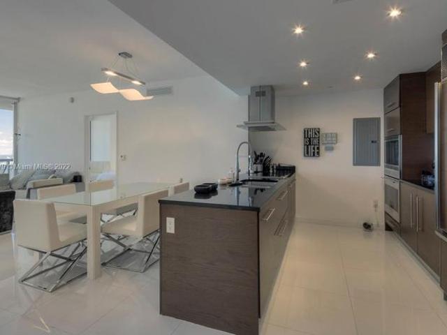 495 Brickell Ave #5303 Miami, FL 33131
