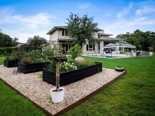 495 Bunker Ranch Blvd
