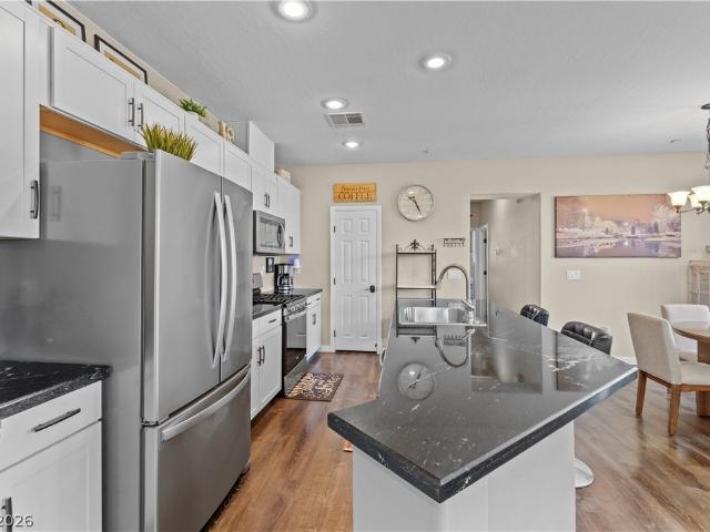495 Dorchester Bend Avenue 3