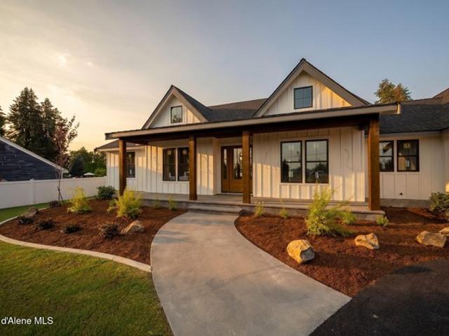 495 E Dalton Ave, Dalton Gardens, ID 83815