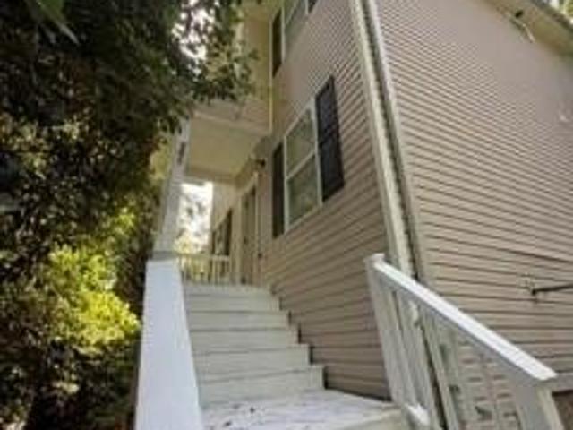 495 Fairlane Cir NW, Atlanta, GA 30331