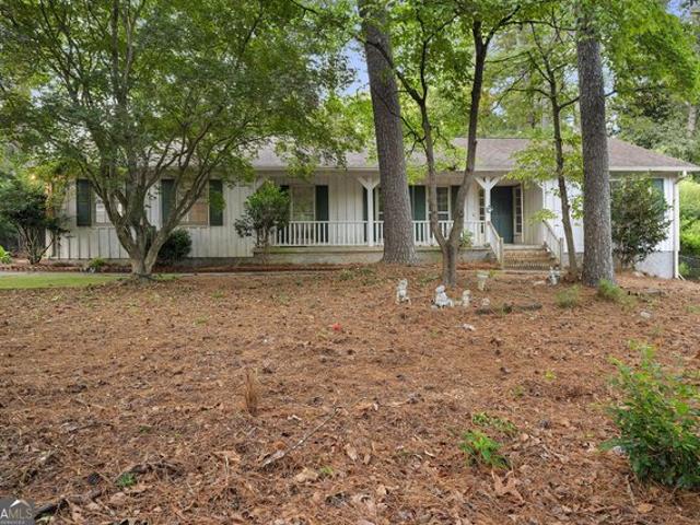495 Huntington Dr, Alpharetta, GA 30004