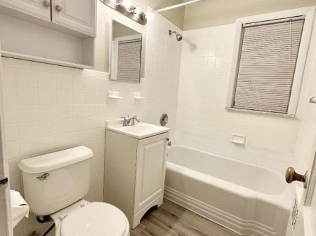 495 Main St # B3