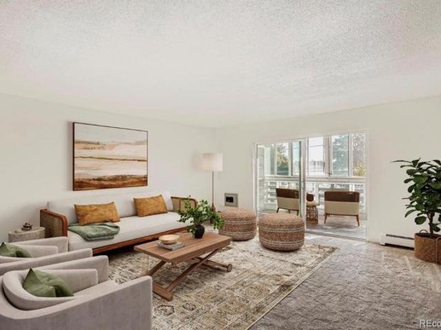 495 S Dayton St Apt 3B, Denver, CO 80247