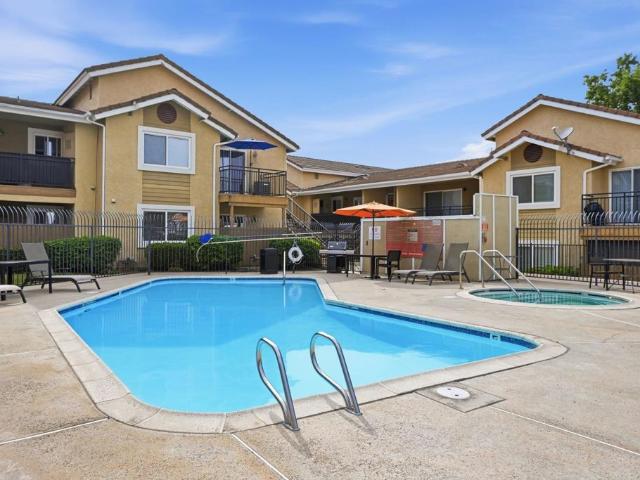 495 San Pasqual Valley Road 152