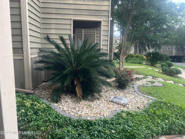 495 Popps Ferry Road