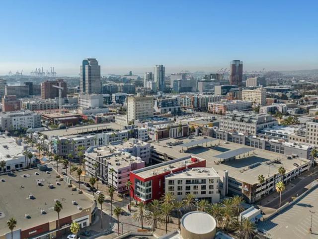 495 Promenade Ave