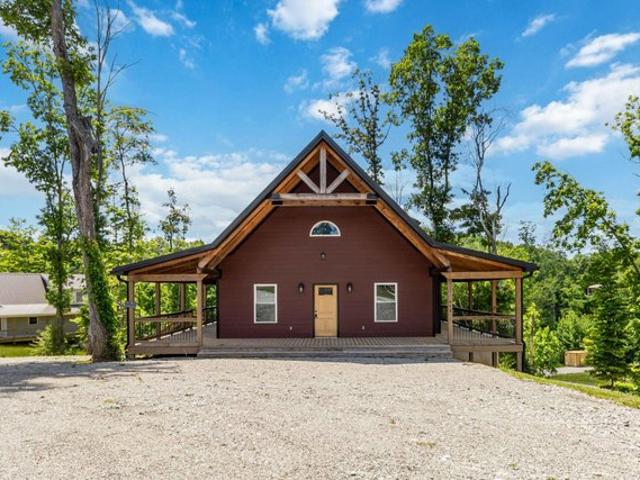 495 Pumpkin Crk Cir, Jamestown, KY 42629