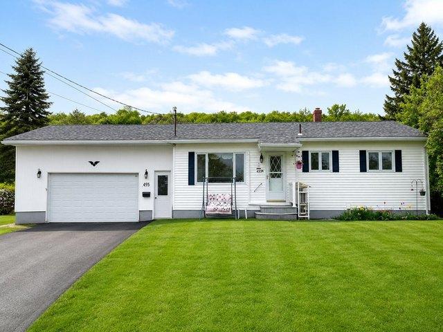 495 Riverview St, Madawaska, ME 04756