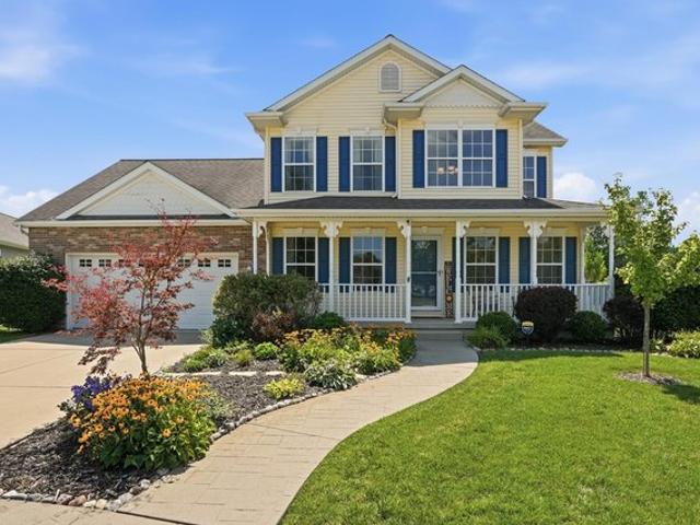 495O Hagan Dr, Crown Point, IN 46307