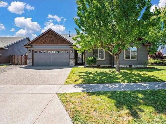 4964 Periwinkle Dr SE, Salem, OR 97317