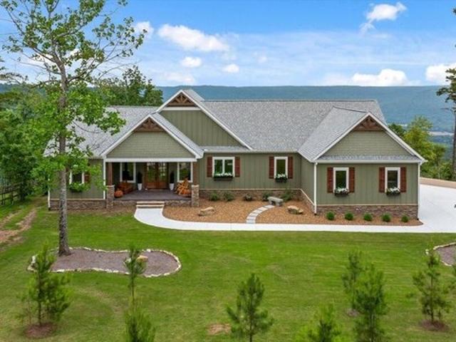 4965 Crockett Pointe Rd, Jasper, TN 37347