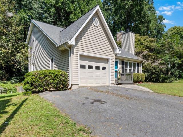 4965 Lochraven Drive