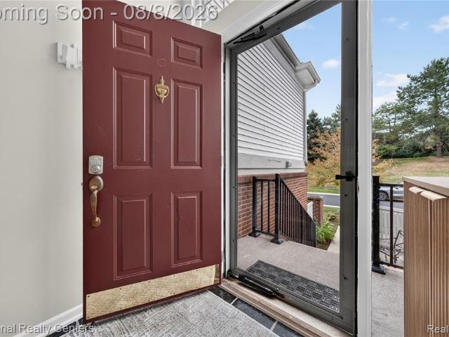 49667 Draper Circle
