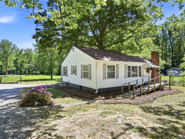 4966 Red Pine Lane