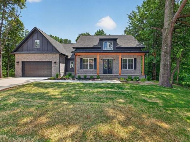 4967 Curtis Dr, Cookeville, TN 38506