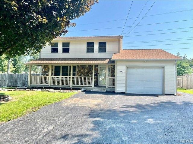 4967 Darien Dr, Liverpool, NY 13088