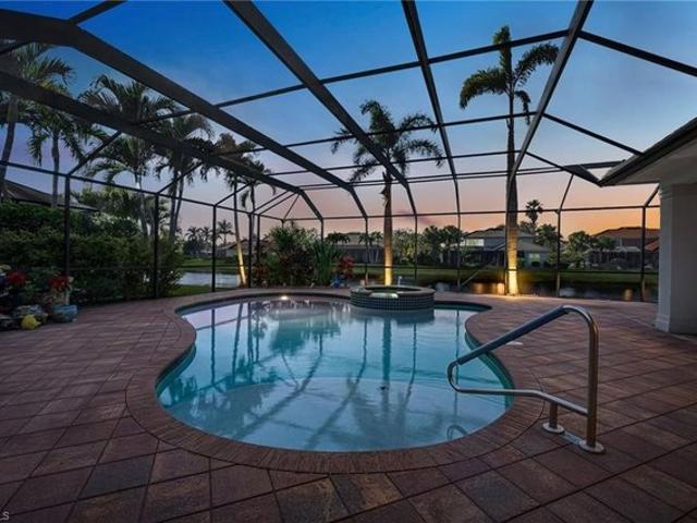 4967 Rustic Oaks Cir, Naples, FL 34105
