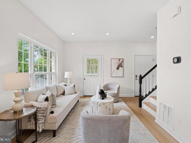 4968 Marshlake Lane