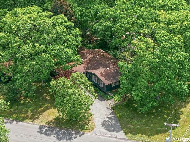 4960 Bluff Drive