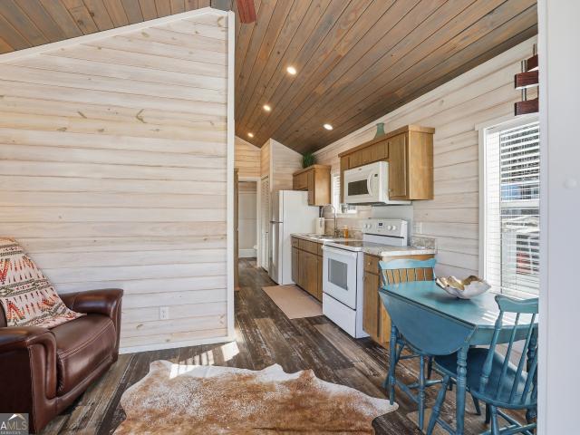 4960 Laurel Lodge Lot #35