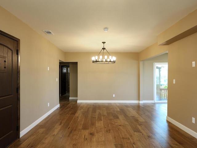 4960 Vista Pl