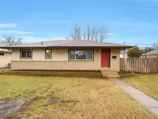 4960 7th St. NE Columbia Heights, MN 55421 4960 7th St Ne