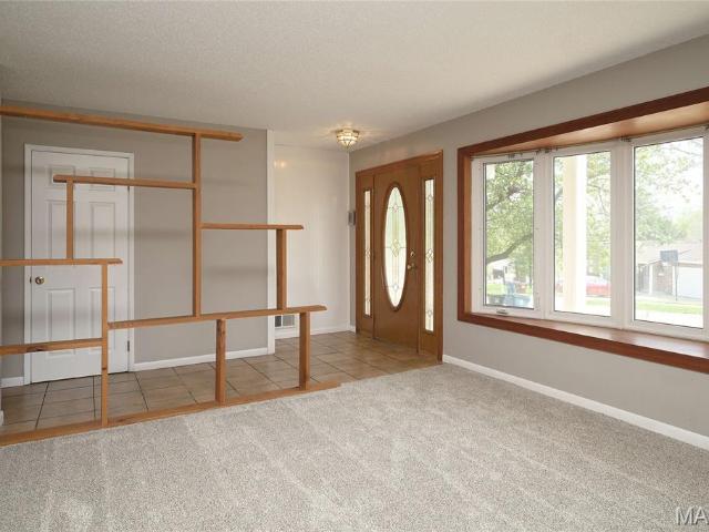 4961 Brookton Way, St. Louis, MO 63128 | MLS #26020 | Compass