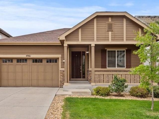 4961 S Versailles Cir, Aurora, CO 80015