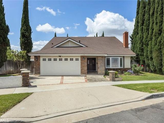 4962 E Glenview Ave, Anaheim, CA 92807