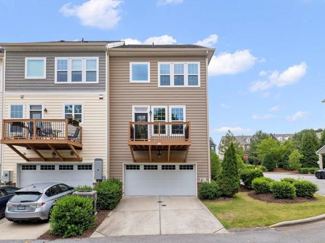 4962 Highcroft Dr, Cary, NC 27519