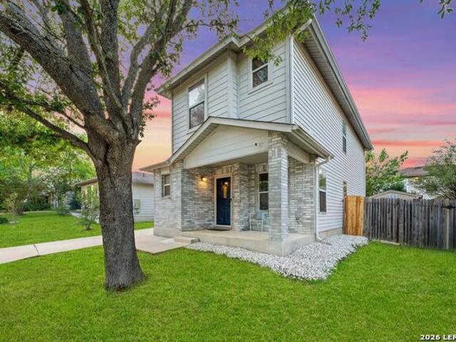4963 Ancient Elm