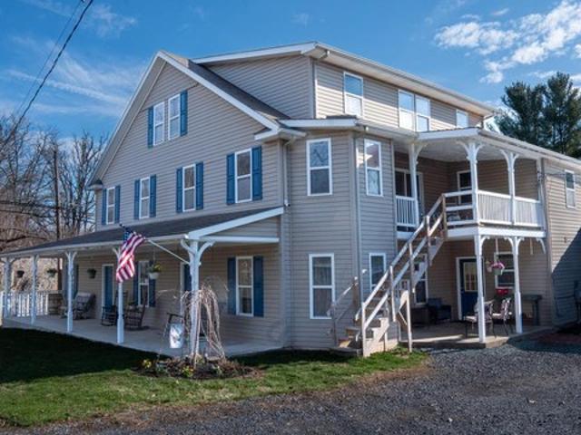 496 Covered Bridge Rd, Quakertown, PA 18951