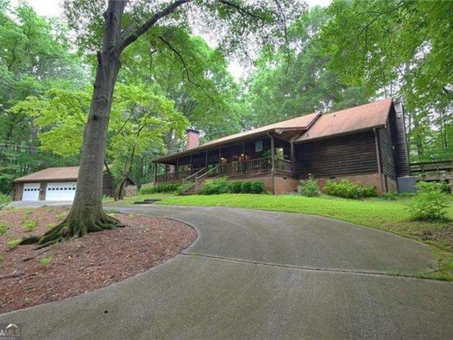 496 Carlouetta Rd SW, Mableton, GA 30126