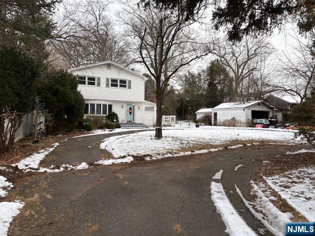 496 Cedar Lane