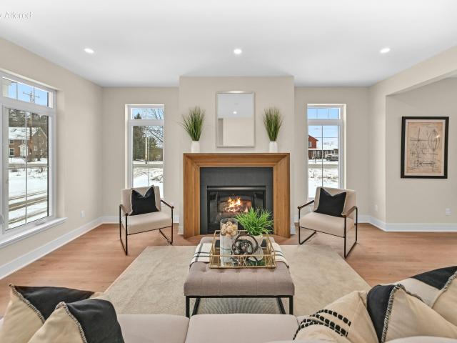 496 Bastle Wynd, Unit 9