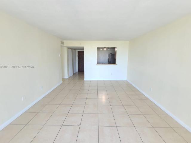 496 NW 165th St, Unit D409, Miami, FL 33169 | MLS #A12001