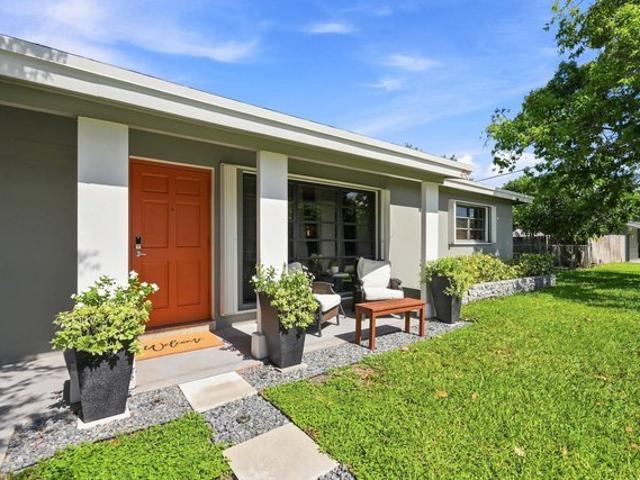 496 NW 47th Ct, Oakland Park, FL 33309