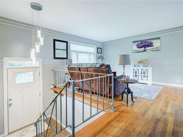496 Plank Road
