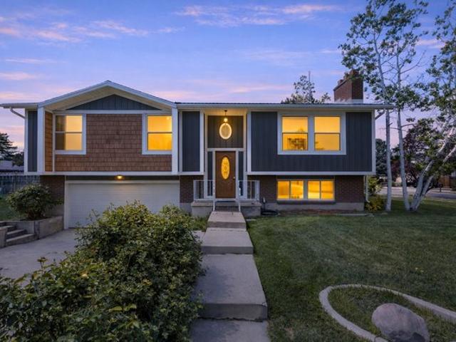 4974 S Greentree Way, Taylorsville, UT 84129