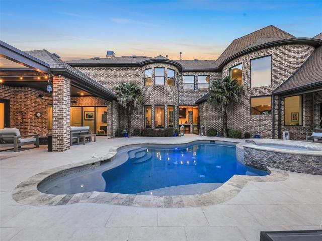 4975 Oak Knoll Ln, Frisco, TX 75034 | Compass