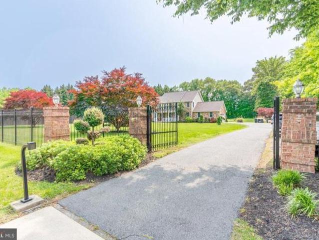 4975 Brown Station Rd, Upper Marlboro, MD 20772