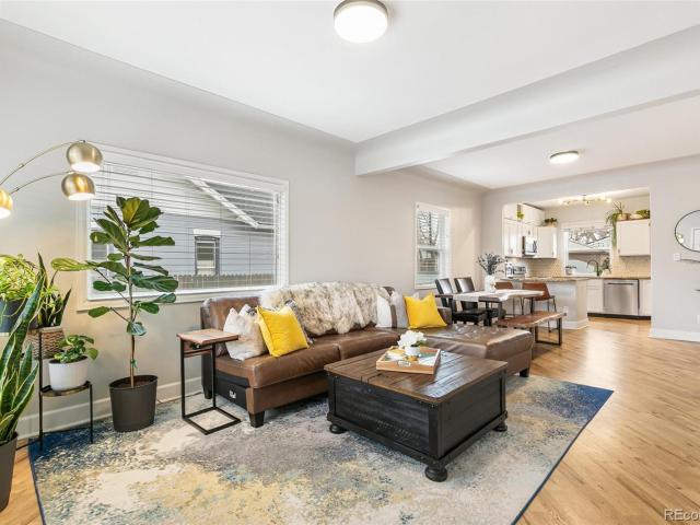 4975 Knox Court