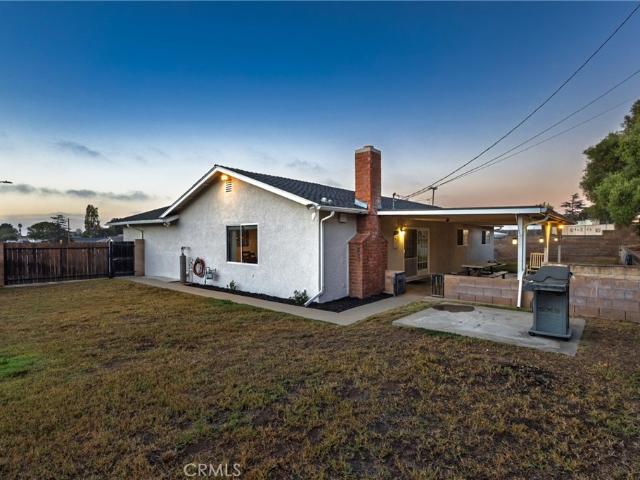 4976 Pleasant